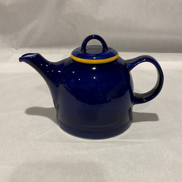 Temuka Cobalt Blue Teapot – JustScrapping